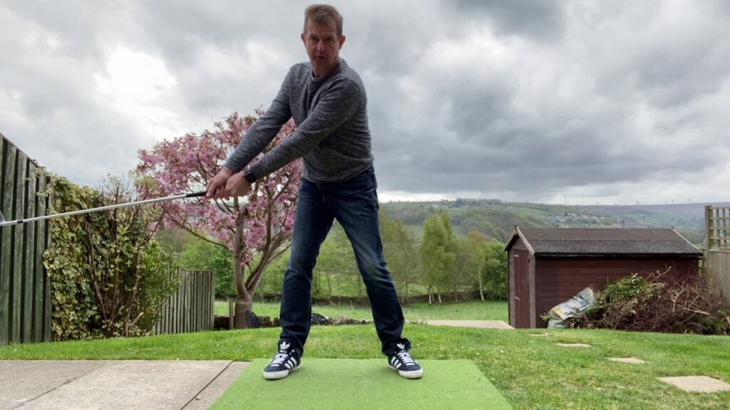 Mark Tyler - Golf Swing Takeaway - FOGOLF - FOLLOW GOLF
