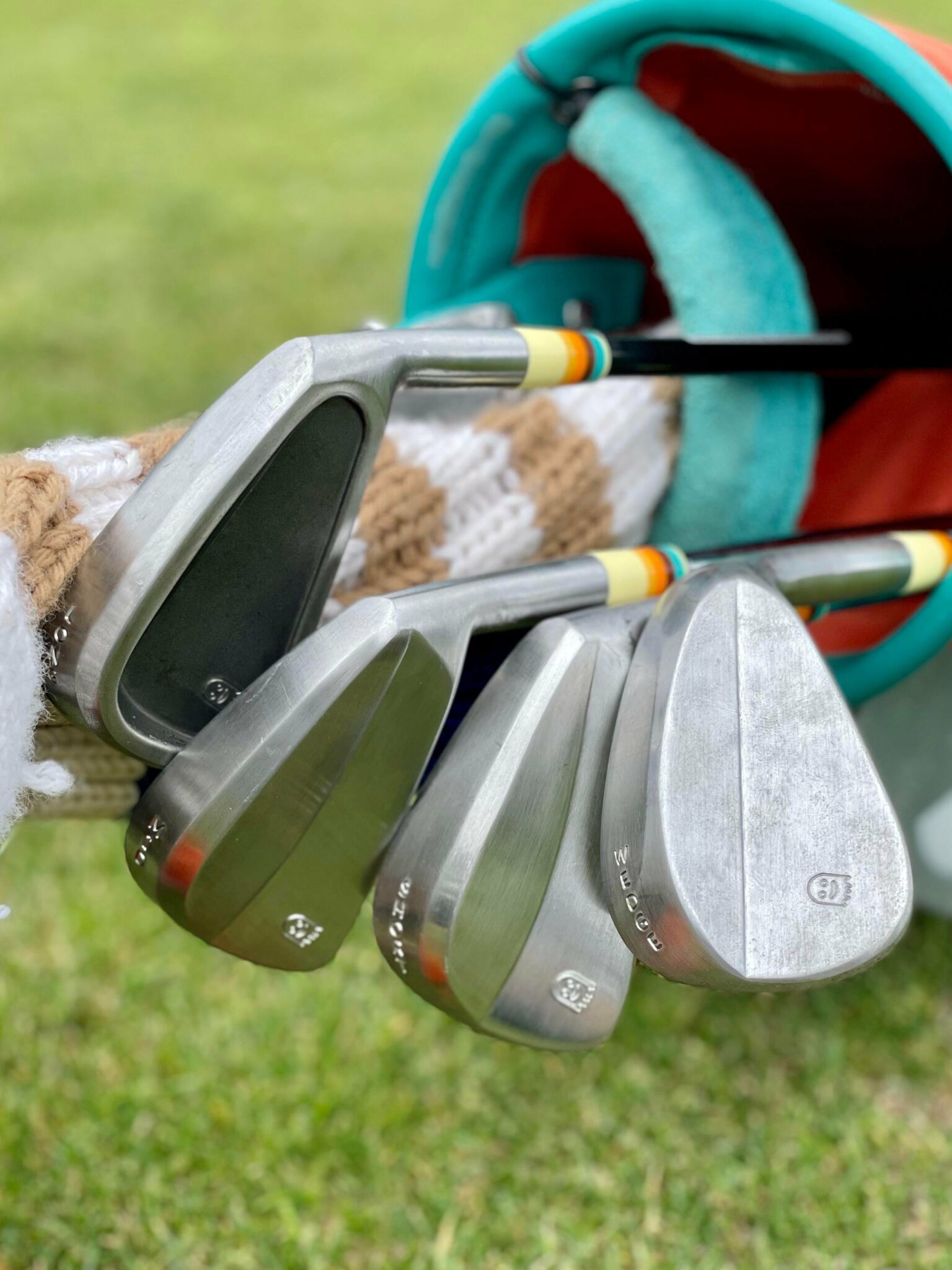 Had a short set of irons/wedge custom made - the most minimalist set up ...