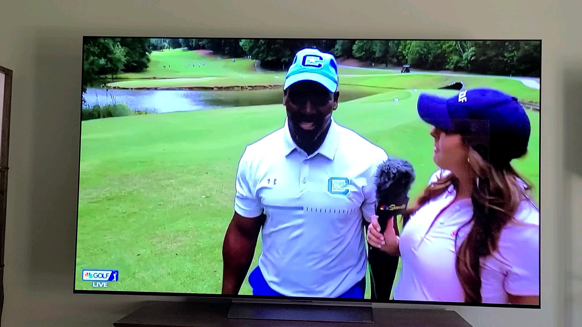 Awkward interview - FOGOLF - FOLLOW GOLF