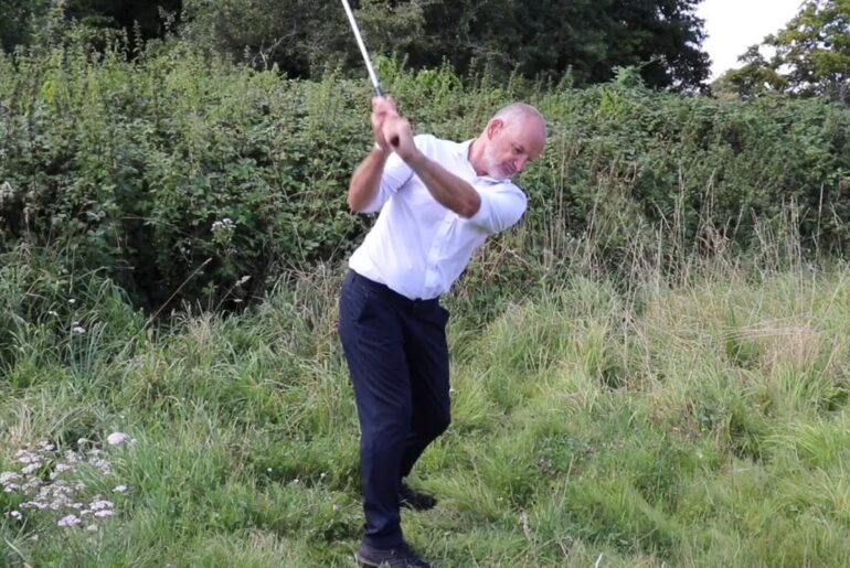 This is EXACTLY how to Move Your Hands in the Downswing - FOGOLF ...