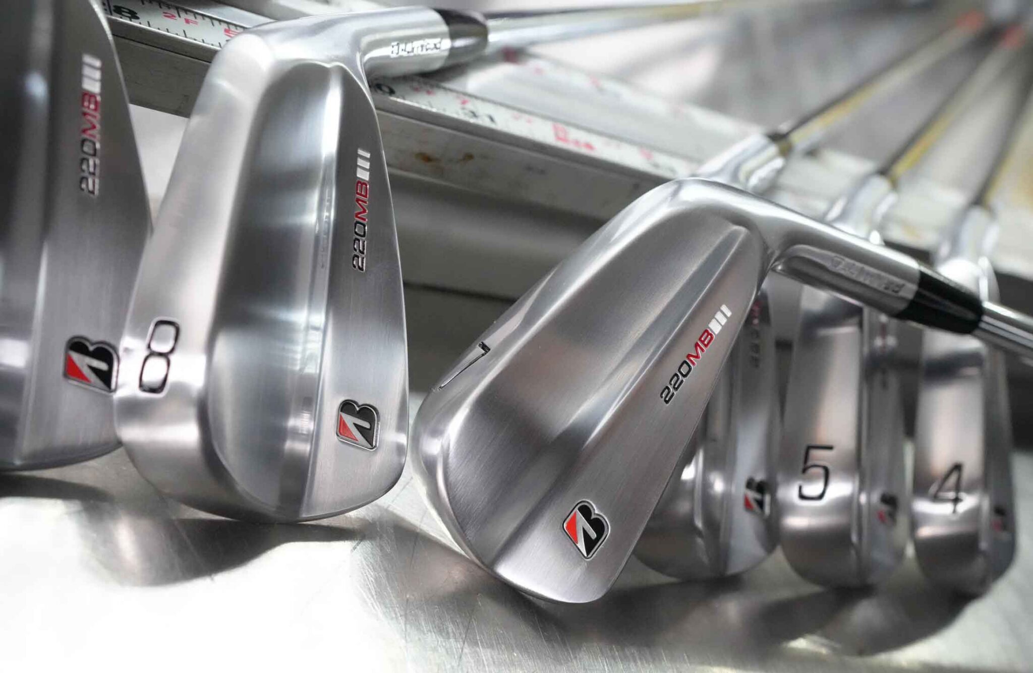 Why Bridgestone’s new blade iron is so intriguing - FOGOLF - FOLLOW GOLF