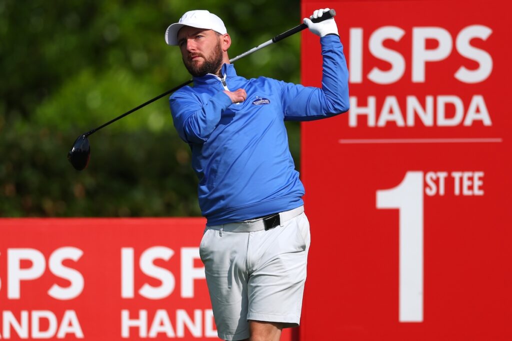 Mind-Blowing INSANE Mini Golf Course! - It's HUGE! - FOGOLF - FOLLOW GOLF